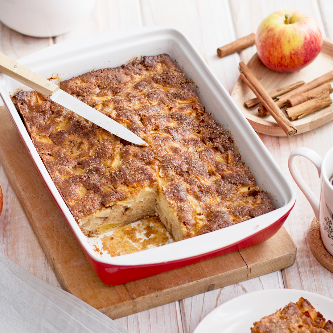 Gâteau aux pommes et cannelle avec croûte croustillante - Régilait