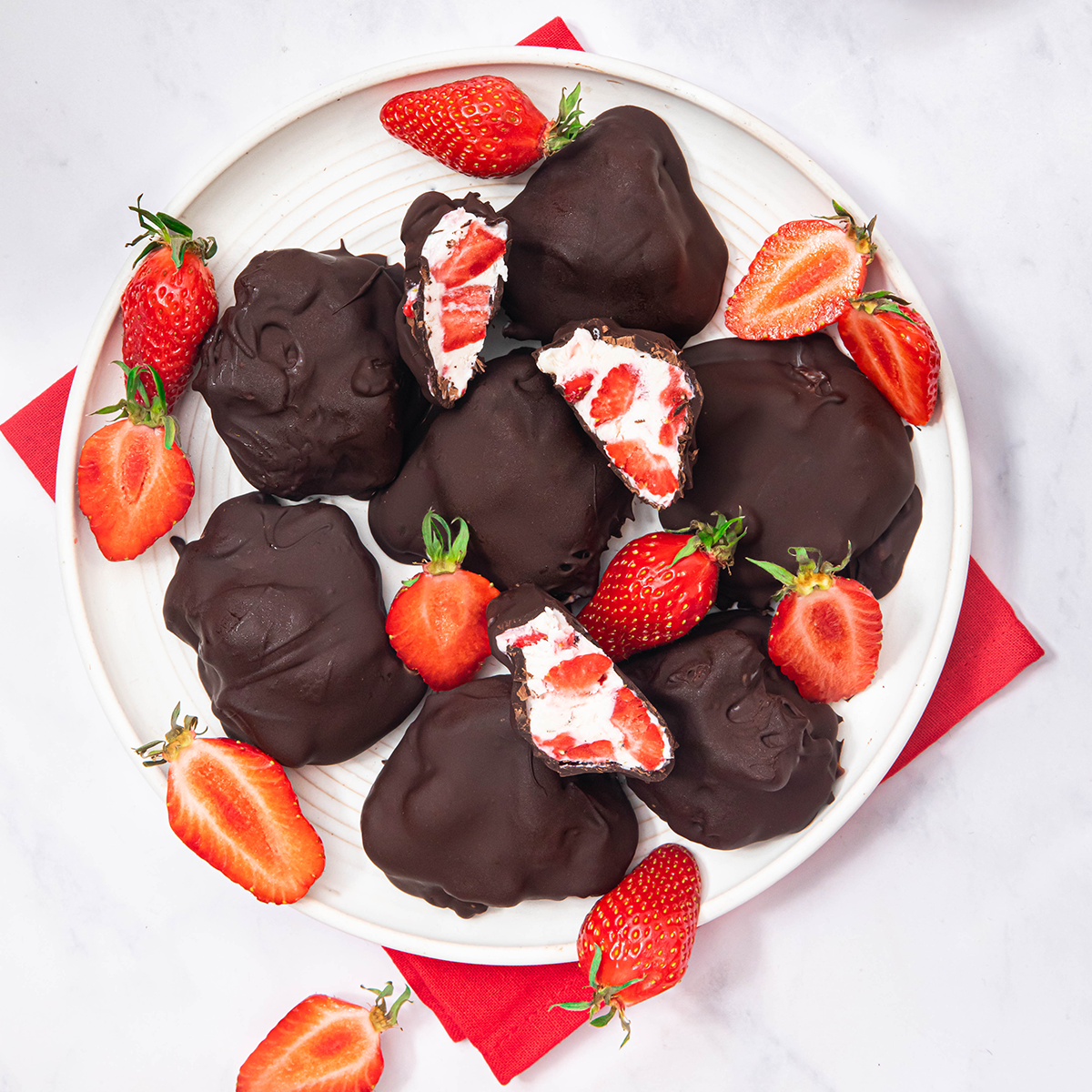Bouchées à la fraise et au chocolat - Régilait